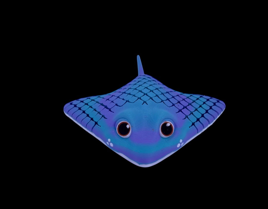 Ray the articulated Mantaray – Killer Print Studios